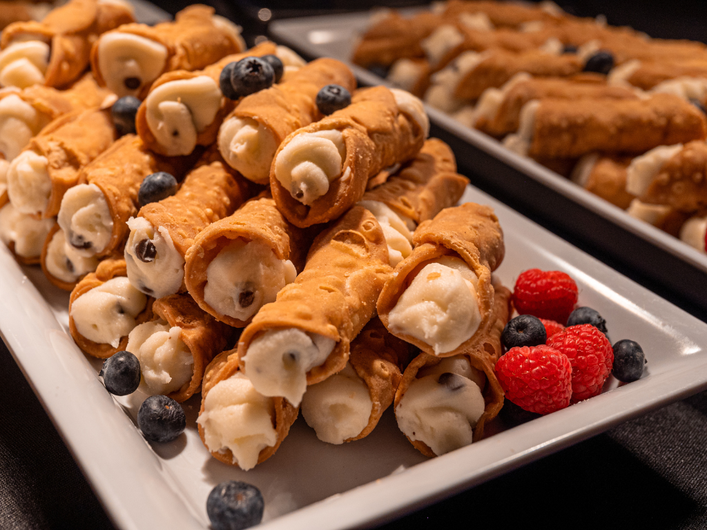 Club Experiences at Chesapeake Arena - Buy The Peake Experience