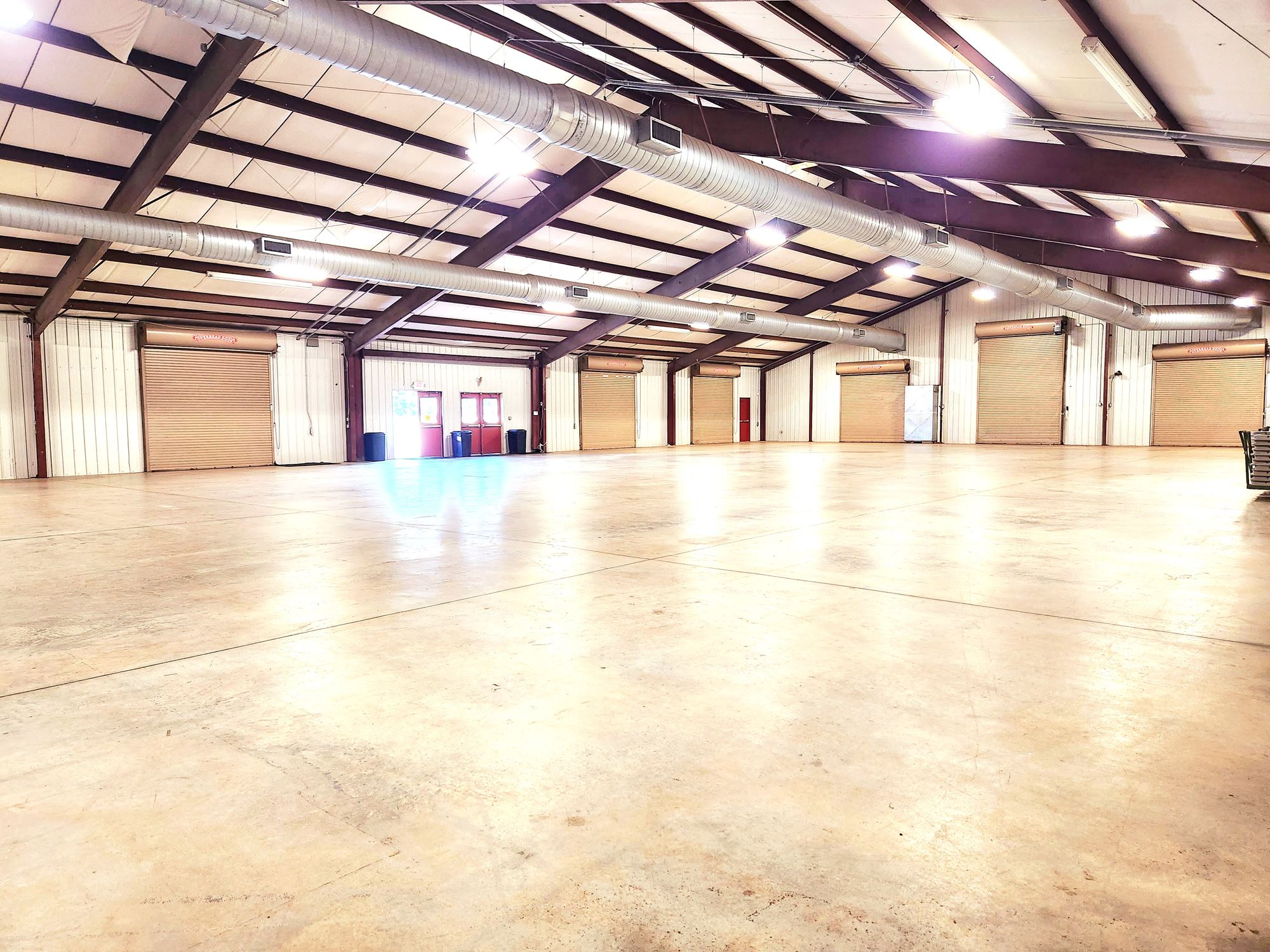 Entertainment Building