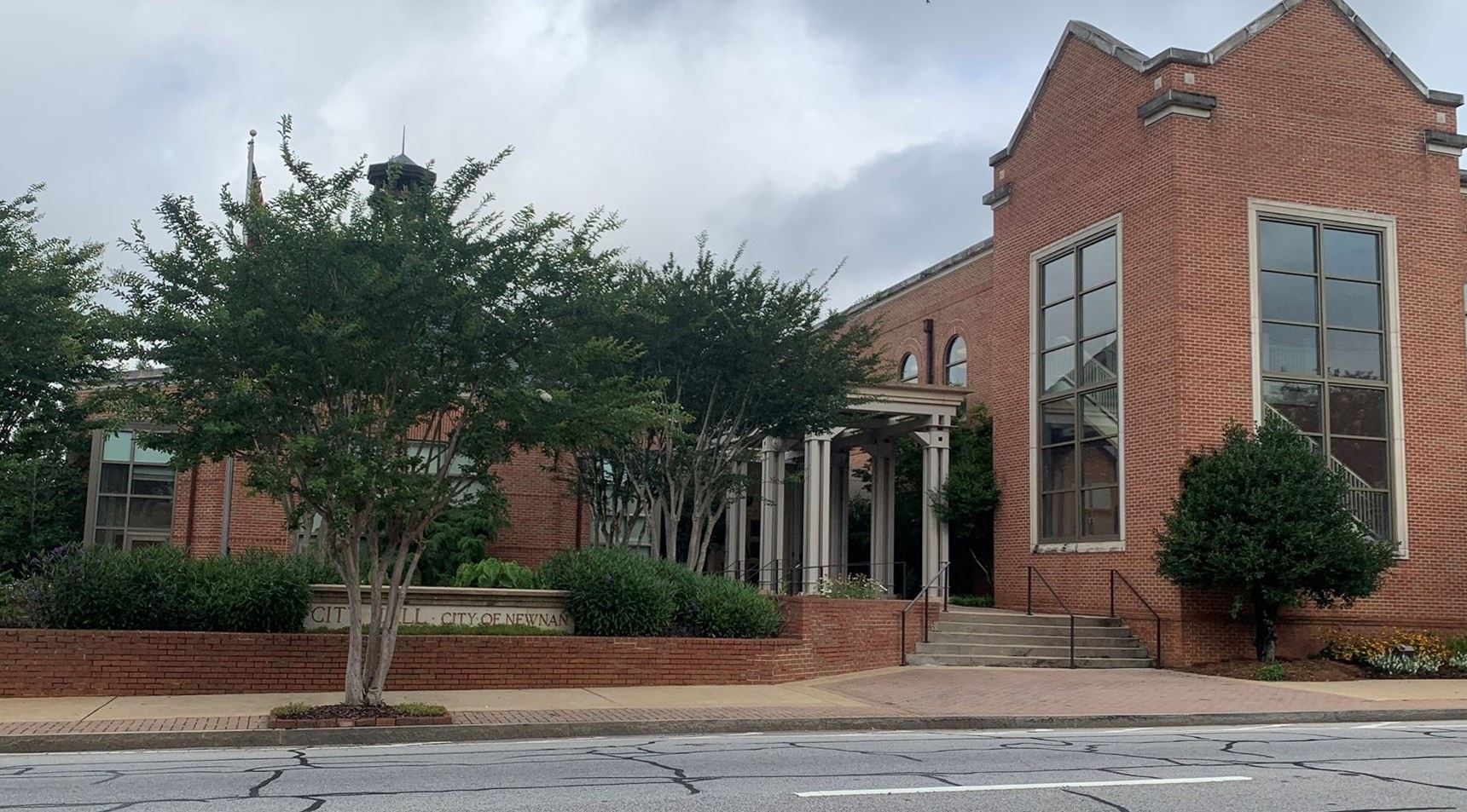Newnan City Hall