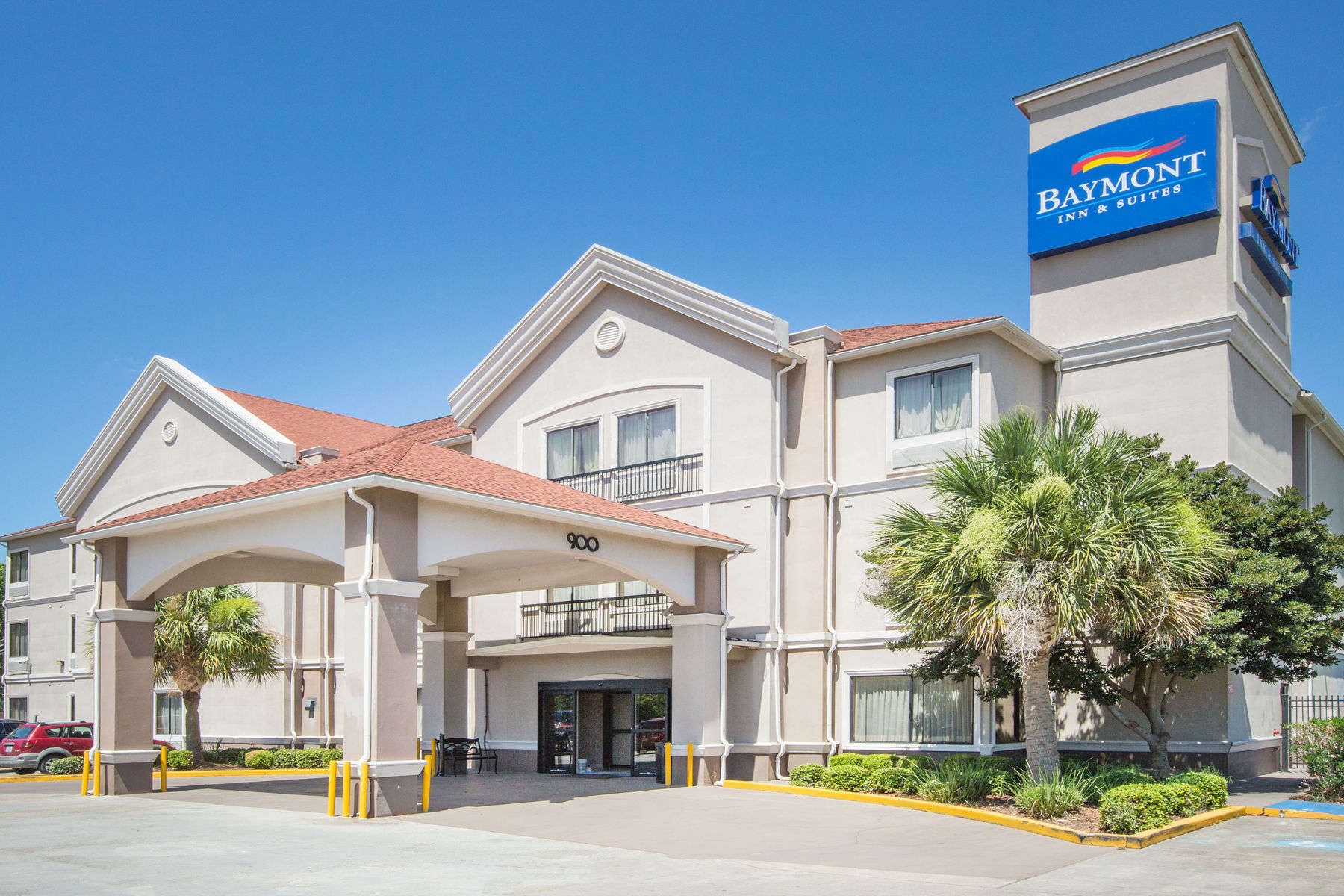 Baymont Inn & Suites