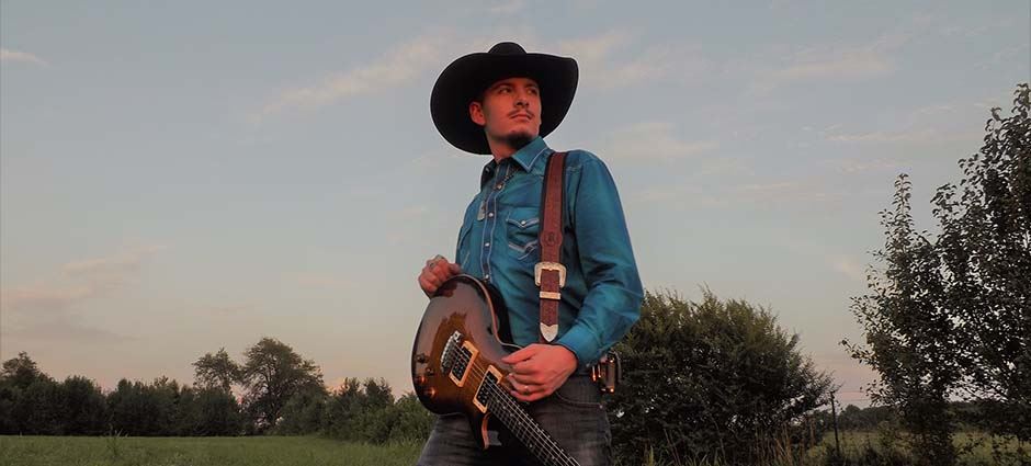 Cale Moon Country Entertainer