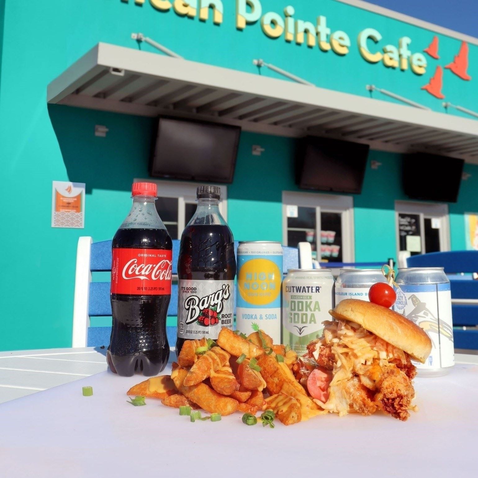 Pelican Pointe Cafe at Mississippi Aquarium