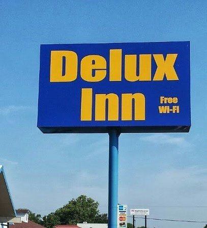 Delux Inn