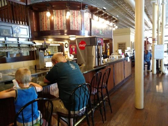 Historic Downtown Cleburne Dining