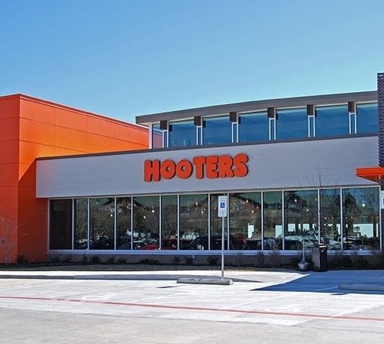 Hooters