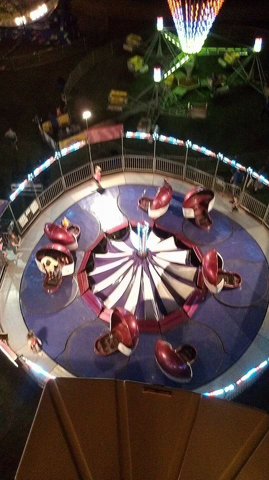 Tilt-a-Whirl