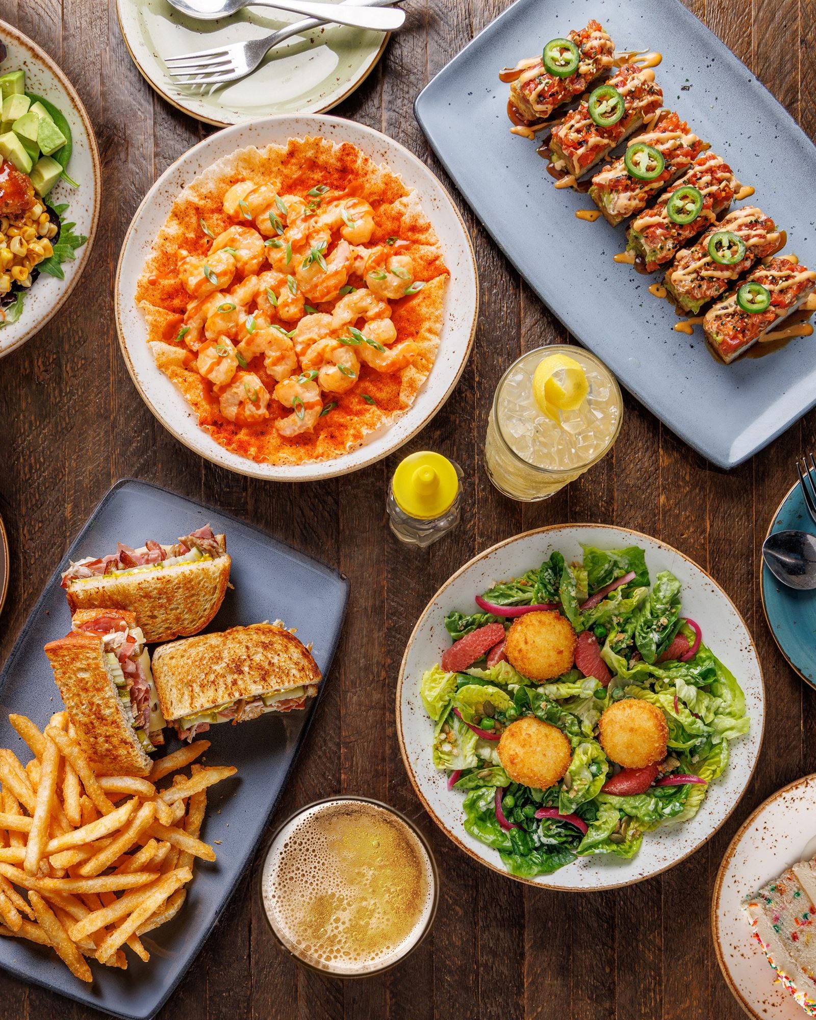 Lazy Dog Restaurant & Bar