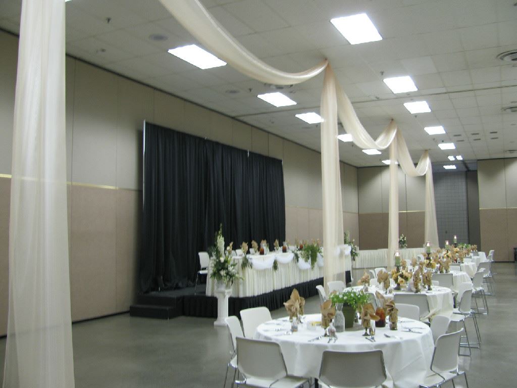 CAM-PLEX Energy Hall